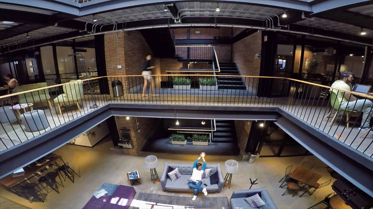 Krow, espacio de trabajo - El Queretano